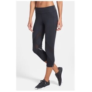 Zella Pants | New Livein 2 Reversible Capri Leggings | Poshmark